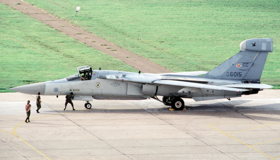 Grumman EF111 Raven